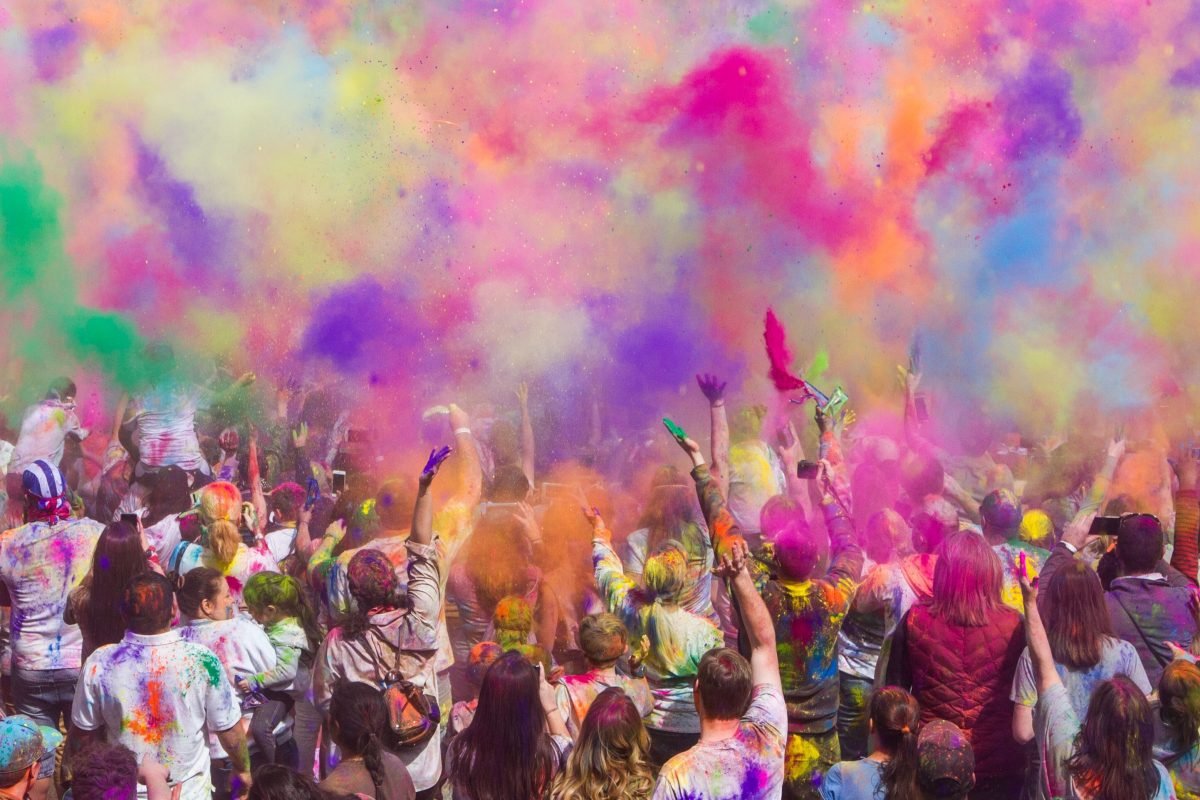 Conheça O Holi Festival O Festival Das Cores Asia On