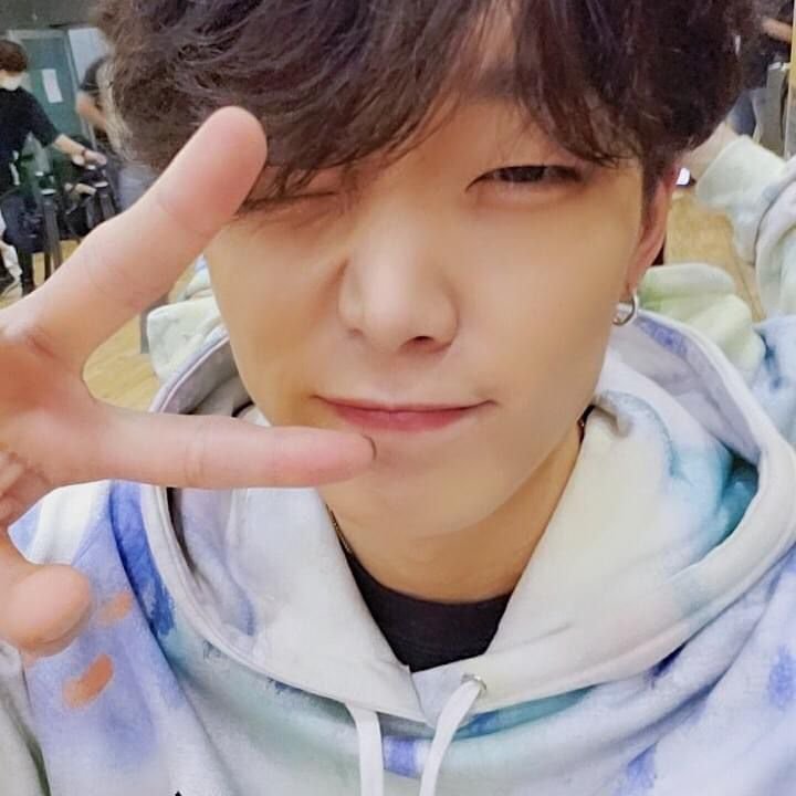 Bobby do iKON revela programação para o lançamento do single “SiR ...