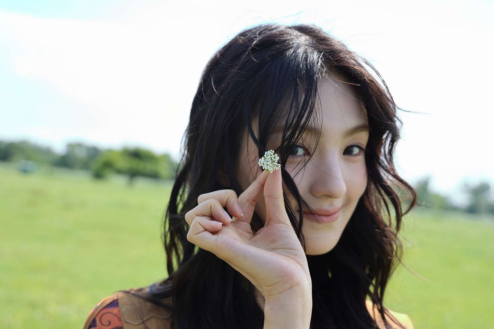 Gyubin lança novo single "Satellite" com legendas em português - Asia ON